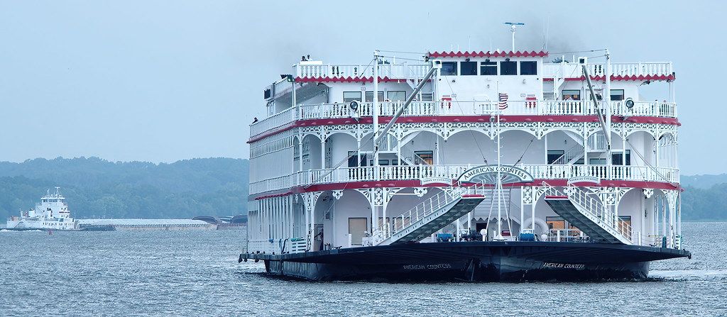 Review, Overview, Pros & Cons, and Essential Sailing Tips | American ...