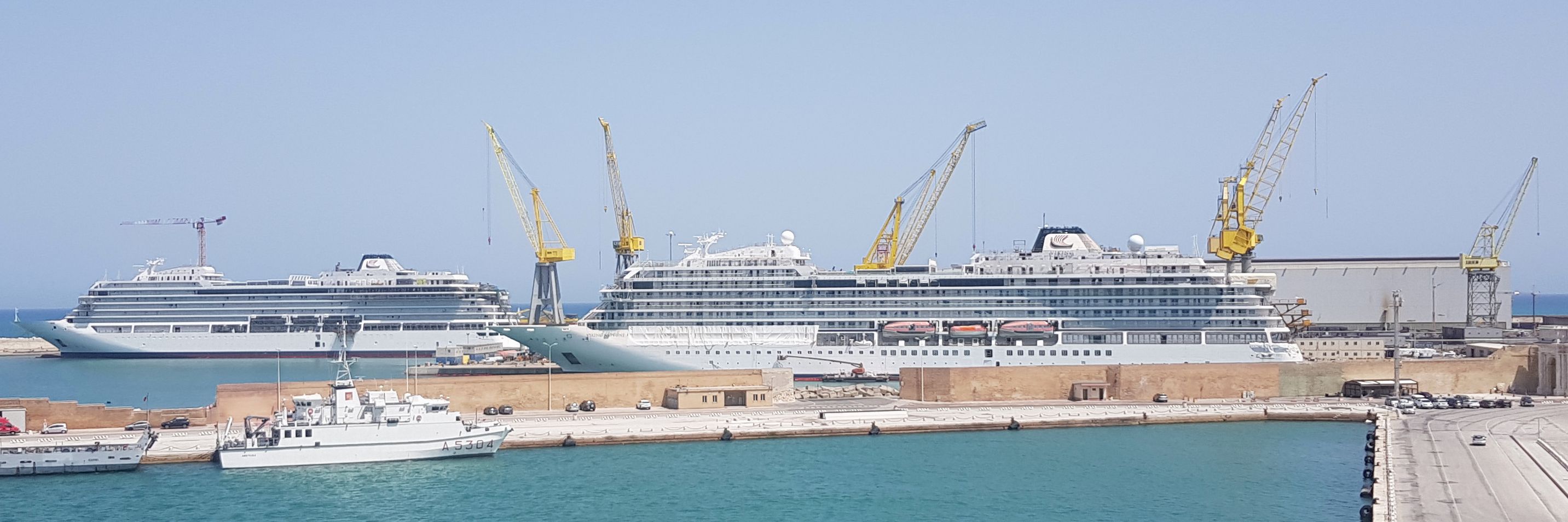 Cabin Guide and Stateroom Reviews | Viking Neptune | Viking Ocean Cruises